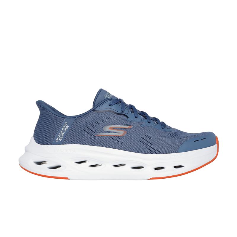 MAX CUSHIONING EXPERIENCE NEW LEVELS OF WELL-CUSHIONED COMFORT AND ...